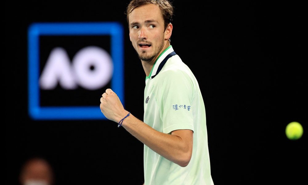 Daniil Medvedev Reaches Second Consecutive Australian Open Final, Downs ...